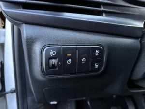 Balts Hyundai i20 2021 Rīga, ar dzinēja tilpumu 1.20 L un nobraukumu 25 tūkst. km par 10900 €, foto 25 vietnē AUTOMOTO.COM.LV
