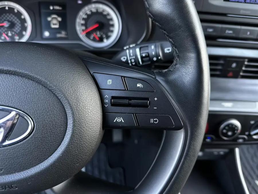 Balts Hyundai i20 2021 Rīga, ar dzinēja tilpumu 1.20 L un nobraukumu 25 tūkst. km par 10900 €, foto 30 vietnē AUTOMOTO.COM.LV