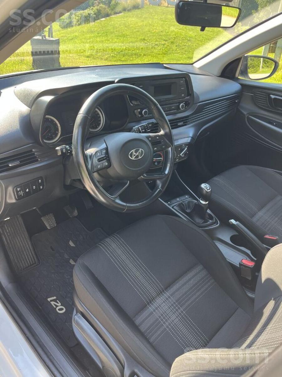 Balts Hyundai i20 2021 Rīga, ar dzinēja tilpumu 1.20 L un nobraukumu 110 tūkst. km par 9700 €, foto 9 vietnē AUTOMOTO.COM.LV