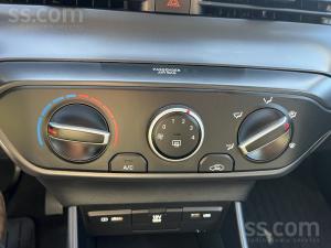 Balts Hyundai i20 2021 Rīga, ar dzinēja tilpumu 1.20 L un nobraukumu 110 tūkst. km par 9700 €, foto 16 vietnē AUTOMOTO.COM.LV