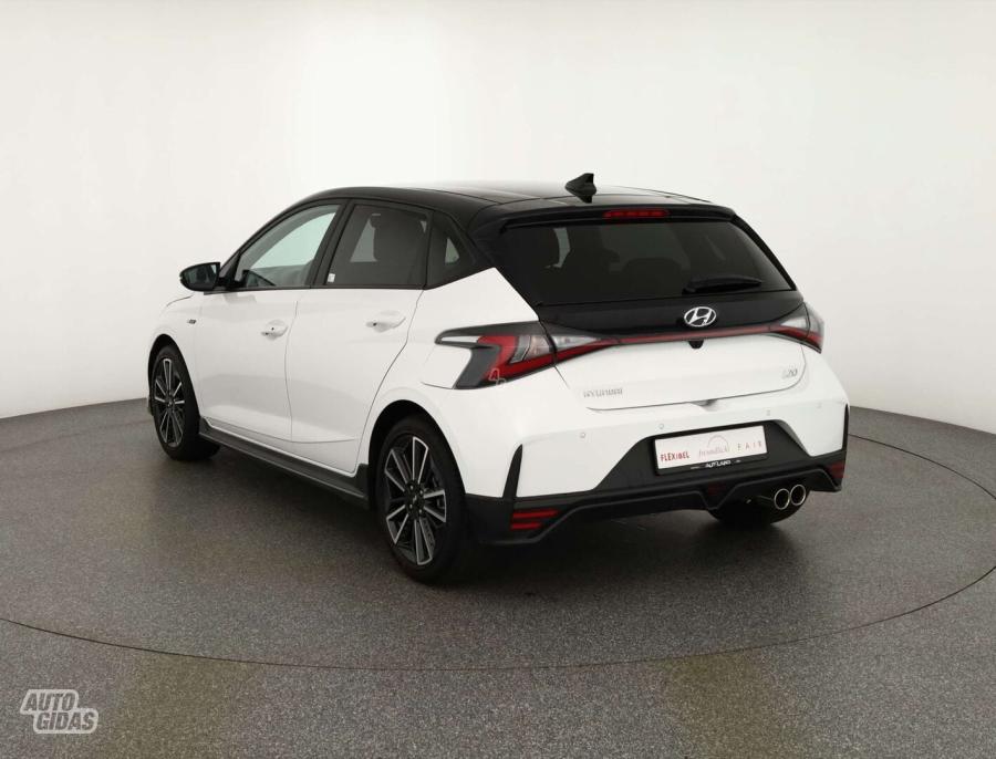 White Hyundai i20 2022 in Kaunas, with an engine capacity of 1.00 L and mileage of 47 thousand km for 22349 €, photo 3 on AUTOMOTO.COM.LV