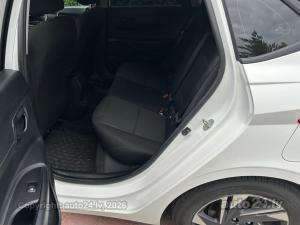 Белый Хендай и20 2022 в Тарту, объемом двигателя 1.00 л и пробегом 97 тыс. км за 9978 €, фото 20 на AUTOMOTO.COM.LV