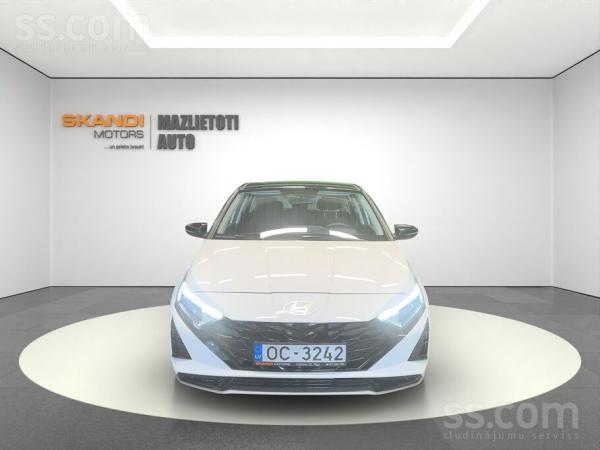 White Hyundai i20 2025 in Riga, with an engine capacity of 1.00 L and mileage of 33 thousand km for 15990 €, photo 2 on AUTOMOTO.COM.LV