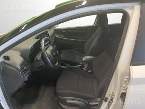 Balts Hyundai i20 2025 Rīga, ar dzinēja tilpumu 1.00 L un nobraukumu 33 tūkst. km par 15990 €, foto 10 vietnē AUTOMOTO.COM.LV