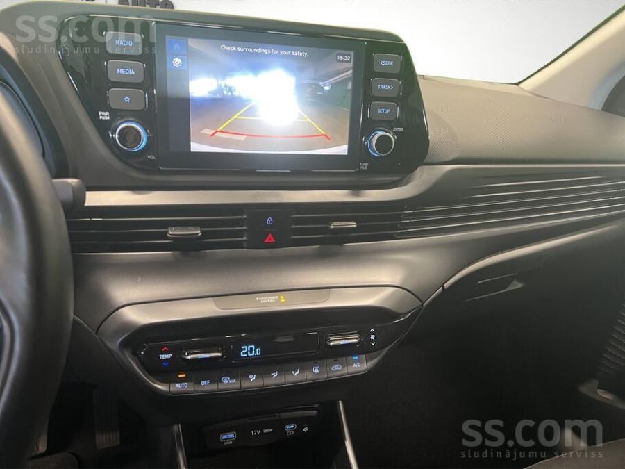 Balts Hyundai i20 2025 Rīga, ar dzinēja tilpumu 1.00 L un nobraukumu 33 tūkst. km par 15990 €, foto 17 vietnē AUTOMOTO.COM.LV