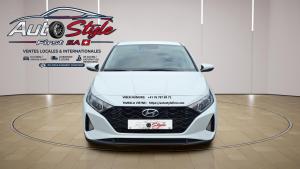 White Hyundai i20 2020 in Gulbene, with an engine capacity of 1.00 L and mileage of 90 thousand km for 10200 €, photo 1 on AUTOMOTO.COM.LV