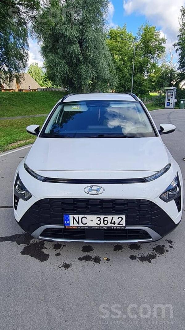 Balts Hyundai i20 2022 Bauska, ar dzinēja tilpumu 1.00 L un nobraukumu 112 tūkst. km par 12000 €, foto 1 vietnē AUTOMOTO.COM.LV