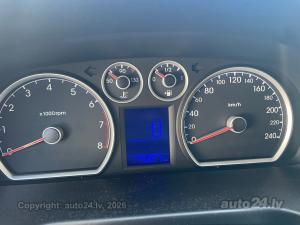 Beige Hyundai i30 2010 in Parnu, with an engine capacity of 1.40 L and mileage of 176 thousand km for 1800 €, photo 8 on AUTOMOTO.COM.LV