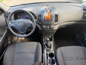 Бежевый Хендай i30 2010 в Таллин, объемом двигателя 1.40 л и пробегом 177 тыс. км за 2500 €, фото 10 на AUTOMOTO.COM.LV