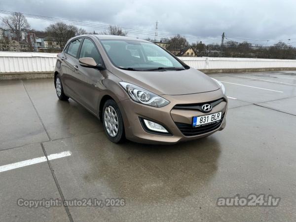 Beige Hyundai i30 2014 in Tallinn, with an engine capacity of 1.60 L and mileage of 133 thousand km for 5850 €, photo 2 on AUTOMOTO.COM.LV