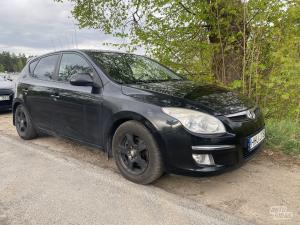 Melns Hyundai i30 2007 Viļņa, ar dzinēja tilpumu 1.60 L un nobraukumu 243 tūkst. km par 550 €, foto 3 vietnē AUTOMOTO.COM.LV