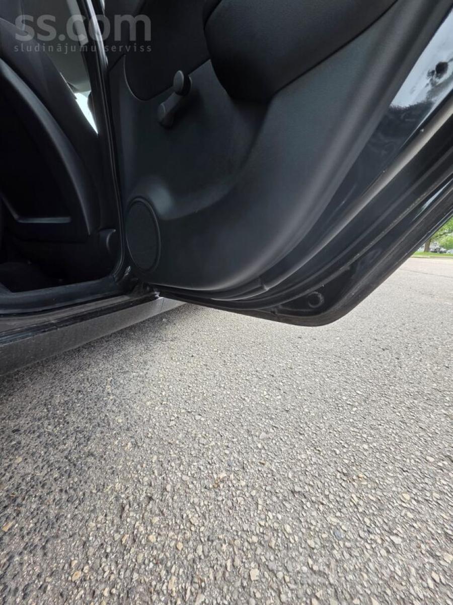 Melns Hyundai i30 2008 Rīga, ar dzinēja tilpumu 1.40 L un nobraukumu 146 tūkst. km par 2850 €, foto 10 vietnē AUTOMOTO.COM.LV