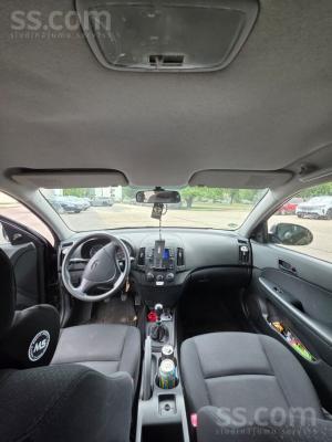 Melns Hyundai i30 2008 Rīga, ar dzinēja tilpumu 1.40 L un nobraukumu 146 tūkst. km par 2850 €, foto 11 vietnē AUTOMOTO.COM.LV