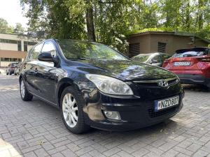 Melns Hyundai i30 2008 Birštonas, ar dzinēja tilpumu 1.60 L un nobraukumu 300 tūkst. km par 3090 €, foto  vietnē AUTOMOTO.COM.LV