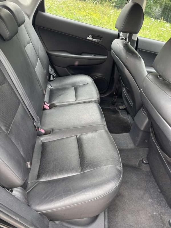 Melns Hyundai i30 2008 Marijampole, ar dzinēja tilpumu 1.58 L un nobraukumu 286 tūkst. km par 1100 €, foto 9 vietnē AUTOMOTO.COM.LV