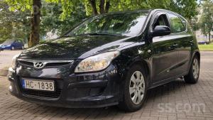 Melns Hyundai i30 2008 Rīga, ar dzinēja tilpumu 1.40 L un nobraukumu 0 tūkst. km par 770 €, foto 3 vietnē AUTOMOTO.COM.LV