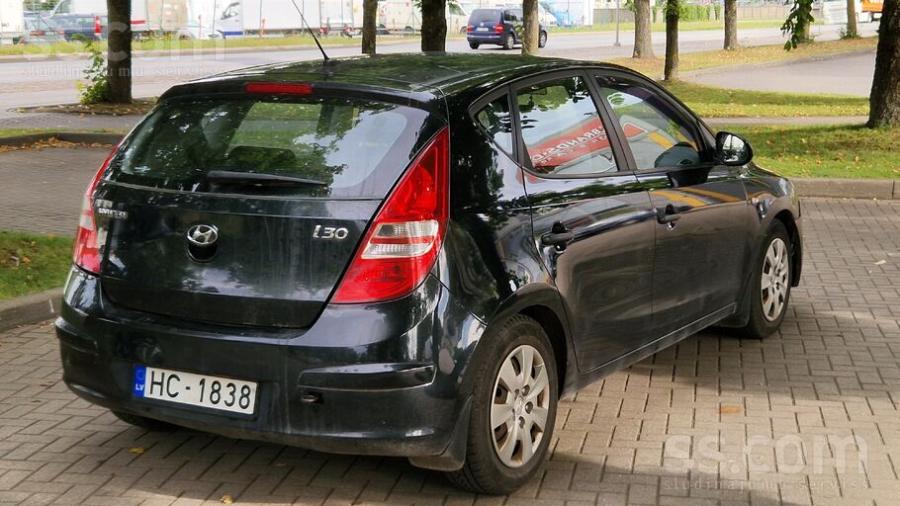 Melns Hyundai i30 2008 Rīga, ar dzinēja tilpumu 1.40 L un nobraukumu 0 tūkst. km par 770 €, foto 8 vietnē AUTOMOTO.COM.LV
