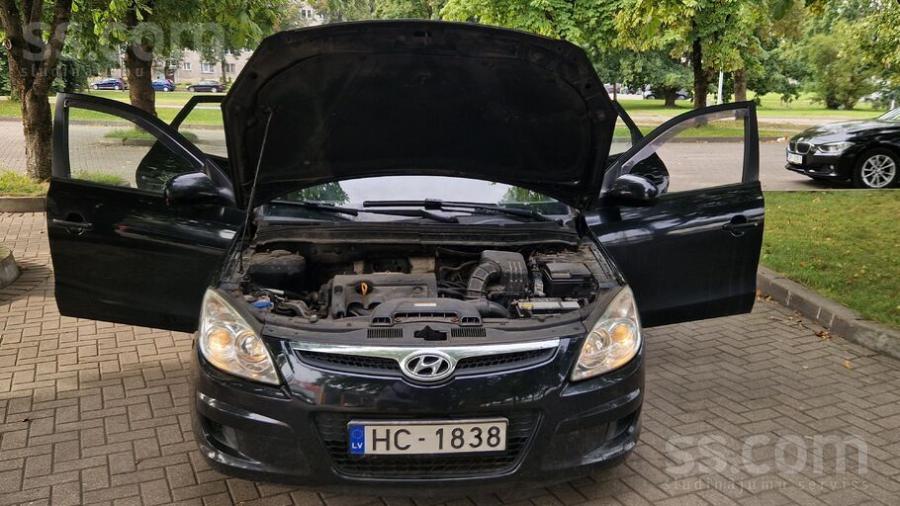 Melns Hyundai i30 2008 Rīga, ar dzinēja tilpumu 1.40 L un nobraukumu 0 tūkst. km par 770 €, foto 12 vietnē AUTOMOTO.COM.LV