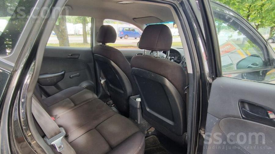 Melns Hyundai i30 2008 Rīga, ar dzinēja tilpumu 1.40 L un nobraukumu 0 tūkst. km par 770 €, foto 22 vietnē AUTOMOTO.COM.LV