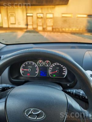 Melns Hyundai i30 2008 Rīga, ar dzinēja tilpumu 1.40 L un nobraukumu 208 tūkst. km par 1350 €, foto 5 vietnē AUTOMOTO.COM.LV