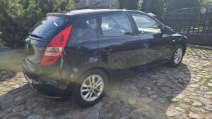 Черный Хендай i30 2008 в Алитус, объемом двигателя 1.40 л и пробегом 205 тыс. км за 2250 €, фото 7 на AUTOMOTO.COM.LV
