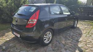Черный Хендай i30 2008 в Алитус, объемом двигателя 1.40 л и пробегом 205 тыс. км за 2250 €, фото 9 на AUTOMOTO.COM.LV