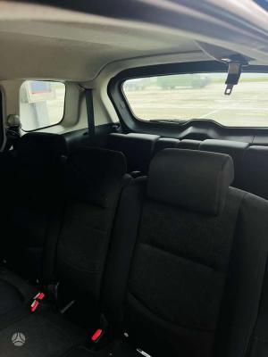 Melns Hyundai i30 2008 Marijampole, ar dzinēja tilpumu 2.00 L un nobraukumu 259 tūkst. km par 1000 €, foto 7 vietnē AUTOMOTO.COM.LV