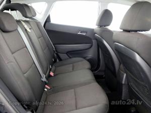 Melns Hyundai i30 2009 Tallina, ar dzinēja tilpumu 1.60 L un nobraukumu 95 tūkst. km par 2799 €, foto 7 vietnē AUTOMOTO.COM.LV