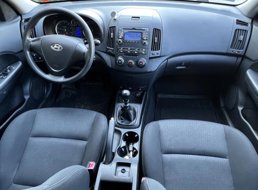 Melns Hyundai i30 2009 Rīga, ar dzinēja tilpumu 1.60 L un nobraukumu 216 tūkst. km par 2600 €, foto 9 vietnē AUTOMOTO.COM.LV