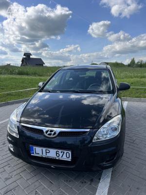 Melns Hyundai i30 2009 Marijampole, ar dzinēja tilpumu 1.40 L un nobraukumu 285 tūkst. km par 1900 €, foto 4 vietnē AUTOMOTO.COM.LV
