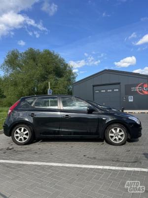 Melns Hyundai i30 2009 Marijampole, ar dzinēja tilpumu 1.40 L un nobraukumu 285 tūkst. km par 1900 €, foto 6 vietnē AUTOMOTO.COM.LV