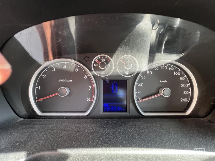 Melns Hyundai i30 2009 Marijampole, ar dzinēja tilpumu 1.40 L un nobraukumu 285 tūkst. km par 1900 €, foto 10 vietnē AUTOMOTO.COM.LV