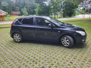 Черный Хендай i30 2009 в Игналина, объемом двигателя 1.60 л и пробегом 228 тыс. км за 2600 €, фото 4 на AUTOMOTO.COM.LV