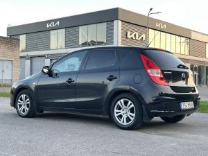 Черный Хендай i30 2009 в Нарва, объемом двигателя 1.60 л и пробегом 229 тыс. км за 1999 €, фото 18 на AUTOMOTO.COM.LV