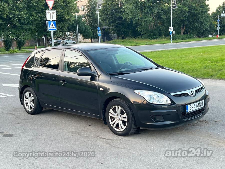 Черный Хендай i30 2009 в Нарва, объемом двигателя 1.60 л и пробегом 230 тыс. км за 1999 €, фото 5 на AUTOMOTO.COM.LV
