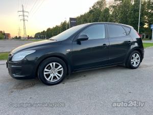 Черный Хендай i30 2009 в Нарва, объемом двигателя 1.60 л и пробегом 230 тыс. км за 1999 €, фото 11 на AUTOMOTO.COM.LV