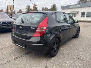 Melns Hyundai i30 2010 Rīga, ar dzinēja tilpumu 1.60 L un nobraukumu 0 tūkst. km par 3150 €, foto 2 vietnē AUTOMOTO.COM.LV