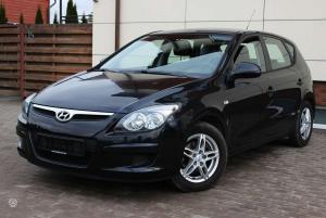 Black Hyundai i30 2010 in Kretinga, with an engine capacity of 1.40 L and mileage of 180 thousand km for 2999 €, photo  on AUTOMOTO.COM.LV