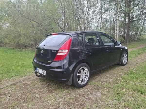 Черный Хендай i30 2010 в Елгава, объемом двигателя 1.60 л и пробегом 295 тыс. км за 1800 €, фото 6 на AUTOMOTO.COM.LV