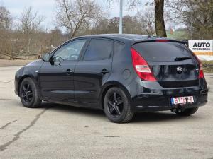 Черный Хендай i30 2010 в Гробиня, объемом двигателя 1.40 л и пробегом 149 тыс. км за 3500 €, фото 11 на AUTOMOTO.COM.LV