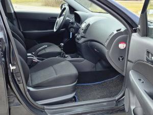 Черный Хендай i30 2010 в Гробиня, объемом двигателя 1.40 л и пробегом 149 тыс. км за 3500 €, фото 17 на AUTOMOTO.COM.LV