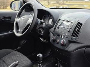 Черный Хендай i30 2010 в Гробиня, объемом двигателя 1.40 л и пробегом 149 тыс. км за 3500 €, фото 18 на AUTOMOTO.COM.LV