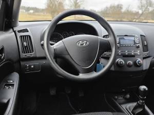 Черный Хендай i30 2010 в Гробиня, объемом двигателя 1.40 л и пробегом 149 тыс. км за 3500 €, фото 22 на AUTOMOTO.COM.LV