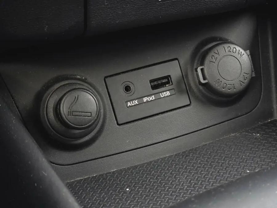 Черный Хендай i30 2010 в Гробиня, объемом двигателя 1.40 л и пробегом 149 тыс. км за 3500 €, фото 26 на AUTOMOTO.COM.LV