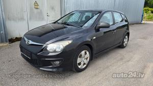 Черный Хендай i30 2010 в Тарту, объемом двигателя 1.40 л и пробегом 197 тыс. км за 2190 €, фото  на AUTOMOTO.COM.LV