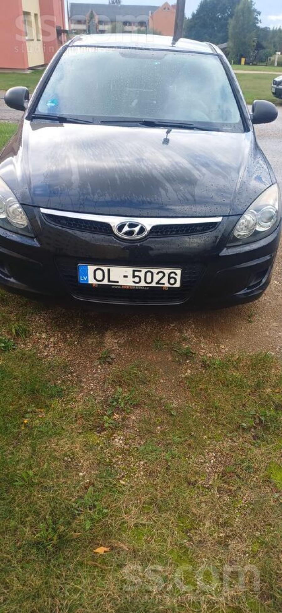 Черный Хендай i30 2010 в Лиепая, объемом двигателя 1.40 л и пробегом 151 тыс. км за 2800 €, фото 1 на AUTOMOTO.COM.LV