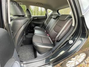 Черный Хендай i30 2011 в Цесис, объемом двигателя 1.60 л и пробегом 211 тыс. км за 3950 €, фото 8 на AUTOMOTO.COM.LV