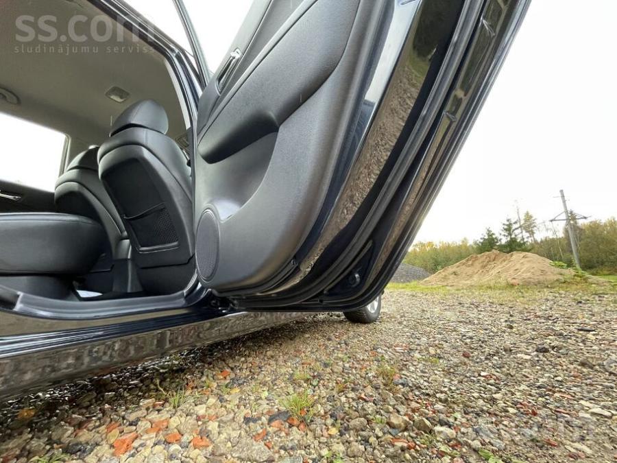 Черный Хендай i30 2011 в Цесис, объемом двигателя 1.60 л и пробегом 211 тыс. км за 3950 €, фото 14 на AUTOMOTO.COM.LV