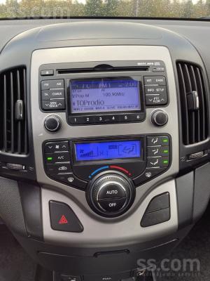 Черный Хендай i30 2011 в Цесис, объемом двигателя 1.60 л и пробегом 211 тыс. км за 3950 €, фото 18 на AUTOMOTO.COM.LV