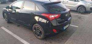 Melns Hyundai i30 2012 Viļņa, ar dzinēja tilpumu 1.40 L un nobraukumu 193 tūkst. km par 4500 €, foto 11 vietnē AUTOMOTO.COM.LV